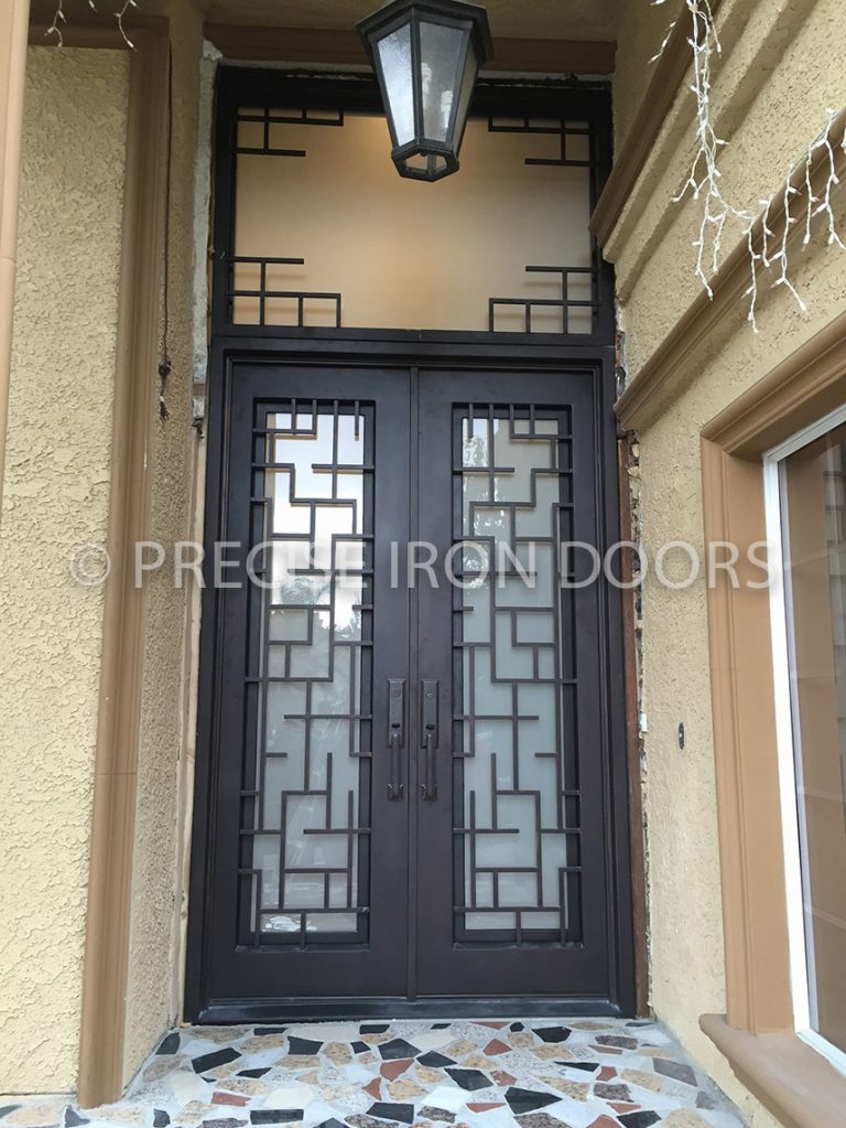 Marcelle Single Entry Square Top Iron Door with Sidelight