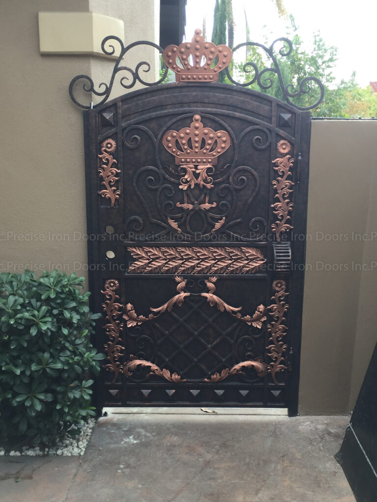 Dutch Gothic Single Entry Iron Gate