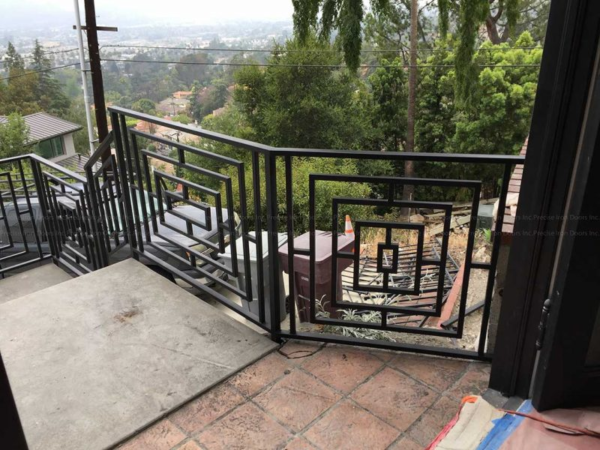 Adding Texture to Your Home’s Design with Iron Railings - Precise Iron ...